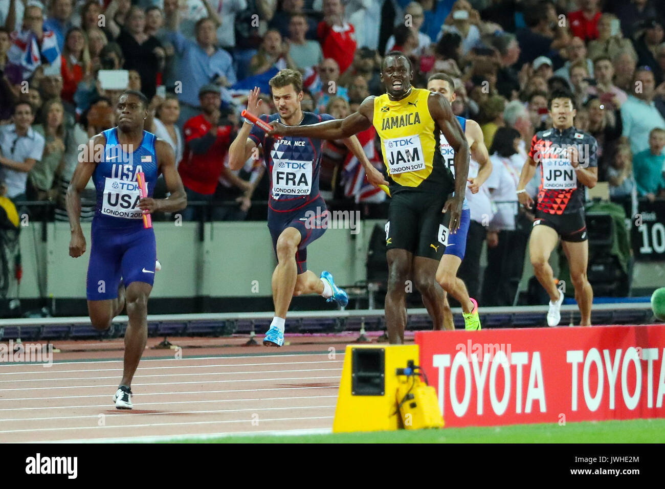 Hamstring injury hi-res stock photography and images - Alamy