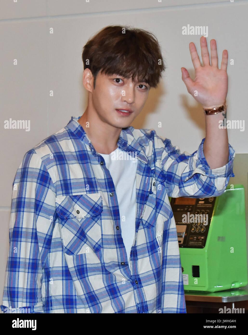 Kpop tokyo hi-res stock photography and images - Alamy