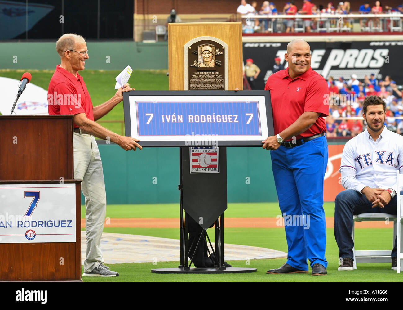 Aug 12, 2017: Ivan Pudge Rodgriguez holds a frame with his name and ...
