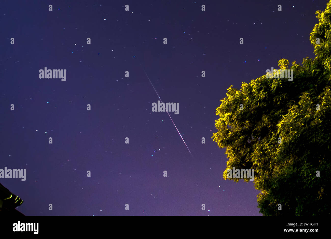 Comet swift tuttle hi-res stock photography and images - Alamy