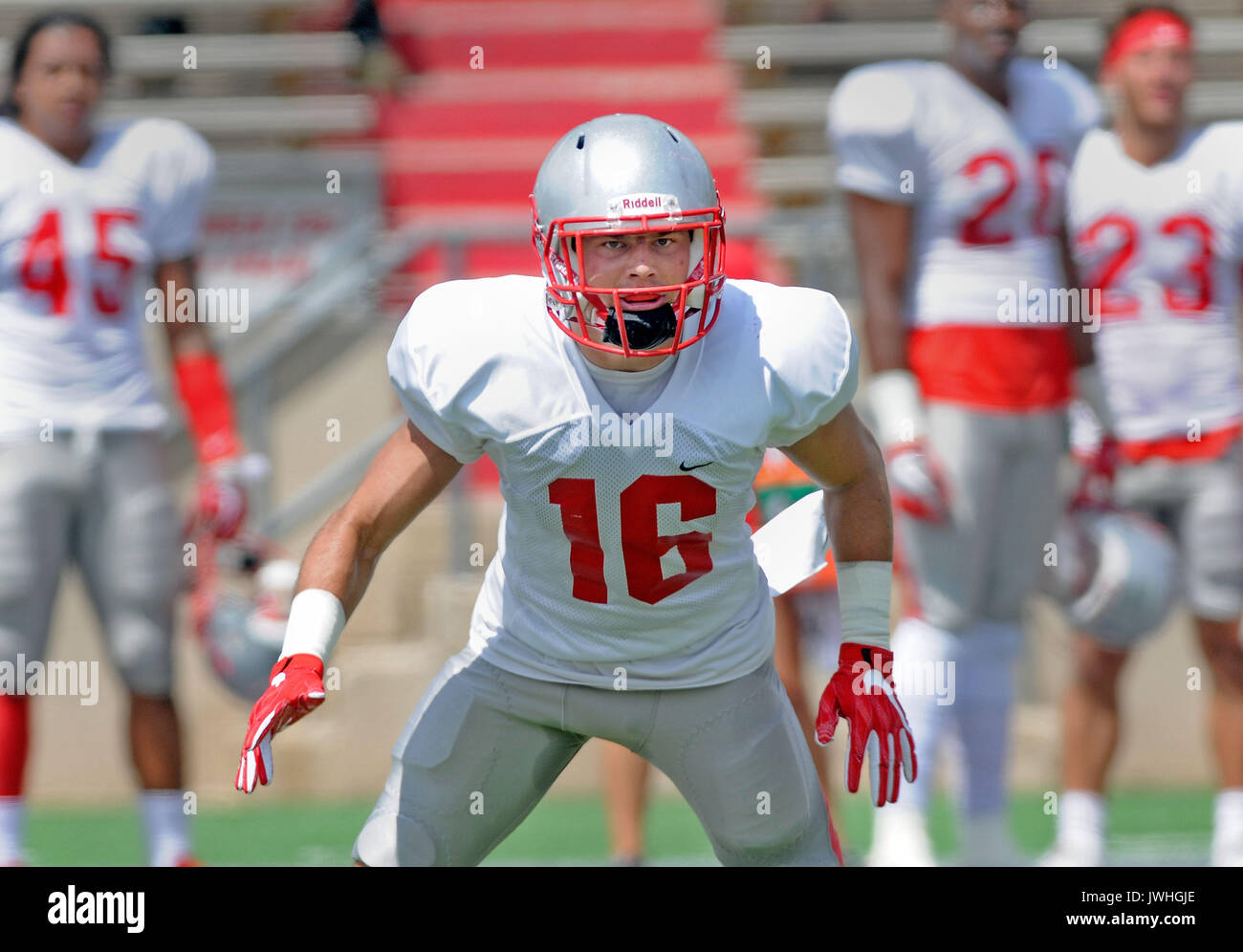 Albuquerque, NM, USA. 12th Aug, 2017. Safety #16 Jacob Girgle looks on ...