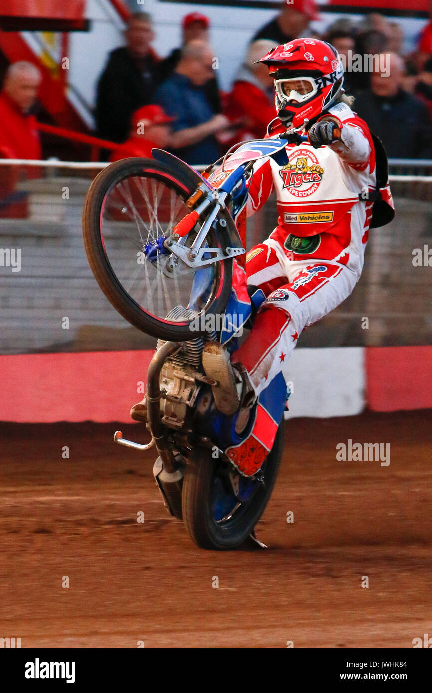 Glasgow, Scotland, UK. 12th August, 2017. Aaron Summers pops a wheelie ...