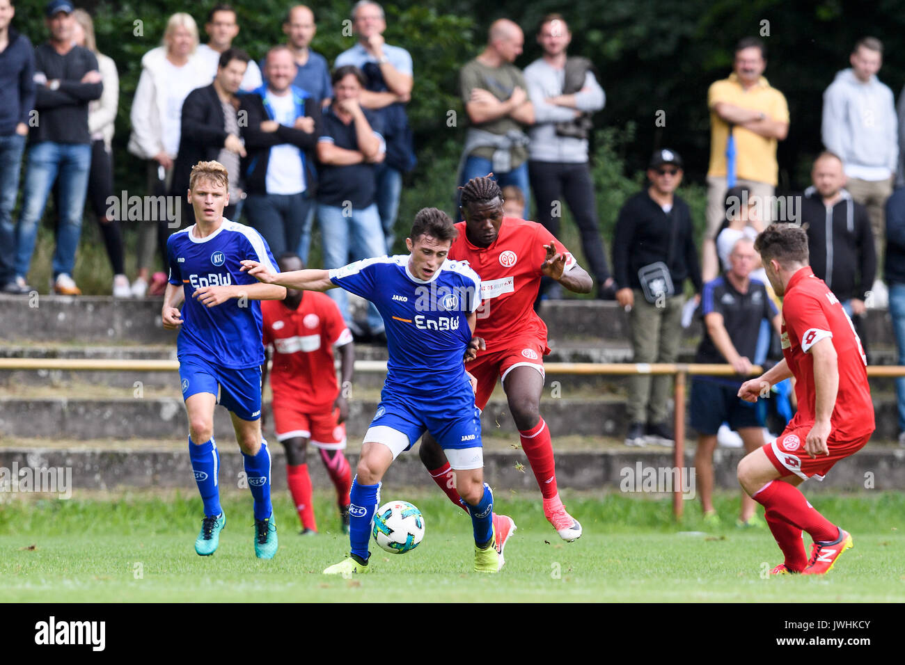 Karlsruhe, Deutschland. 13th Aug, 2017. Bulut Kadir Sefa (KSC) im ...