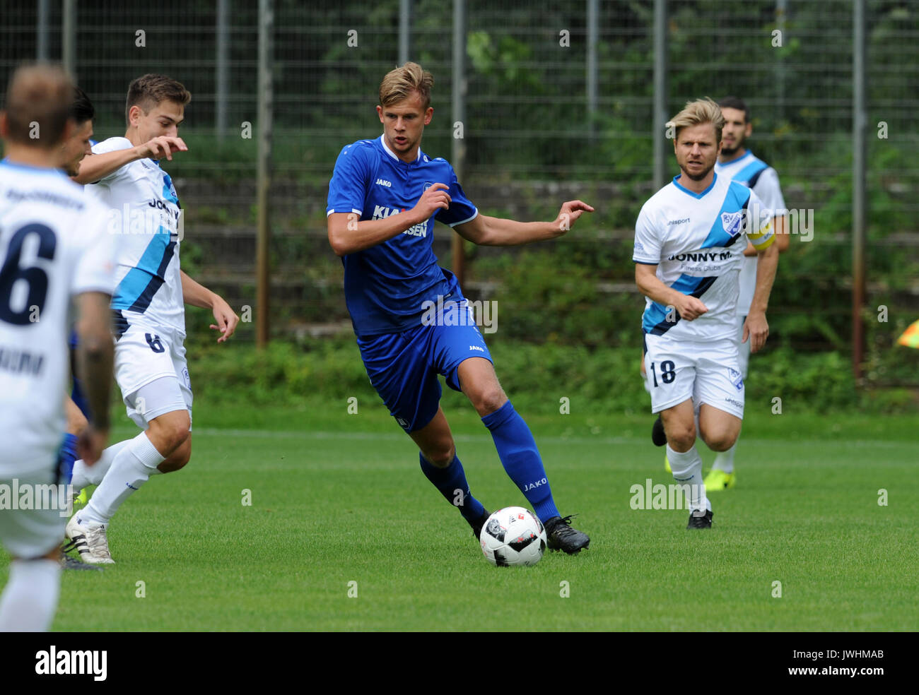 12 fussballspieler hi-res stock photography and images - Alamy