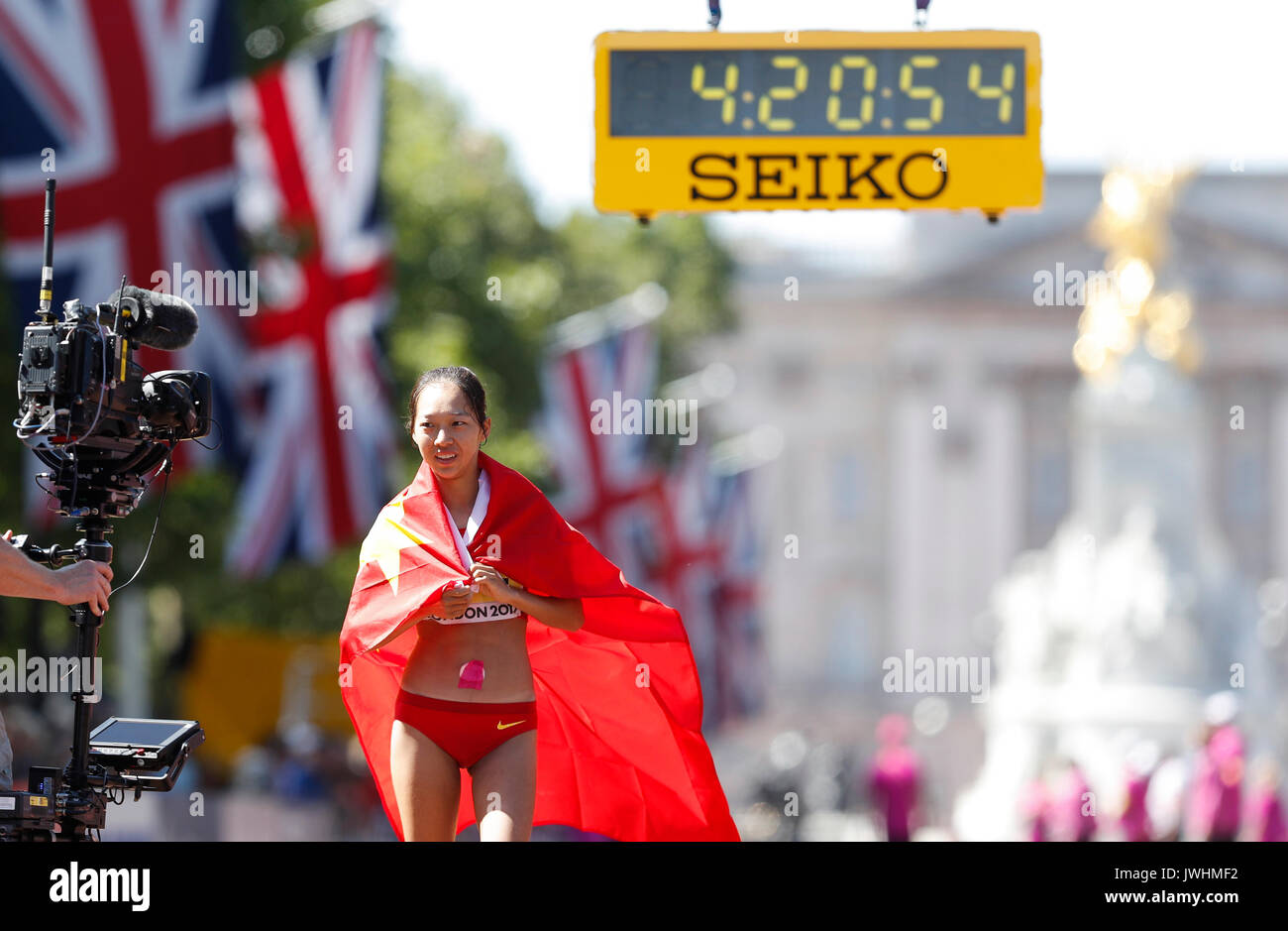 London, UK. 13th Aug, 2017. Yang Shuqing of China reacts after the ...