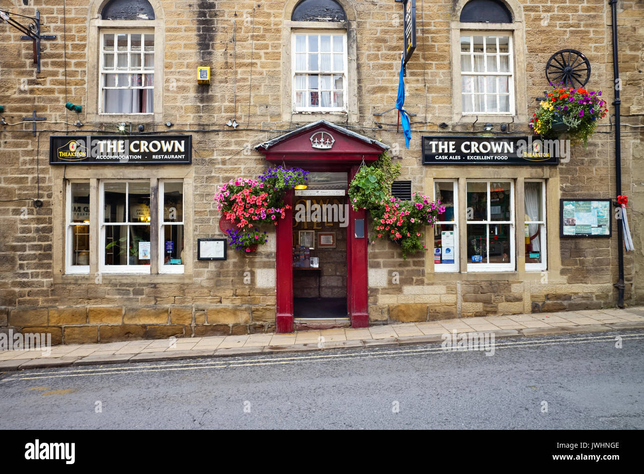 Pub meals hi-res stock photography and images - Alamy