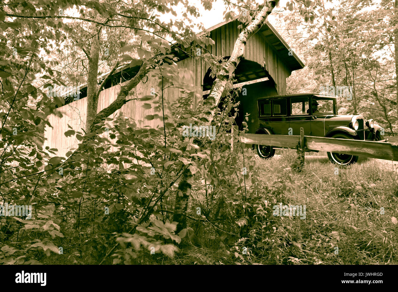 Slaughter House covered bridge in Northfield, VT. in Washington county ...