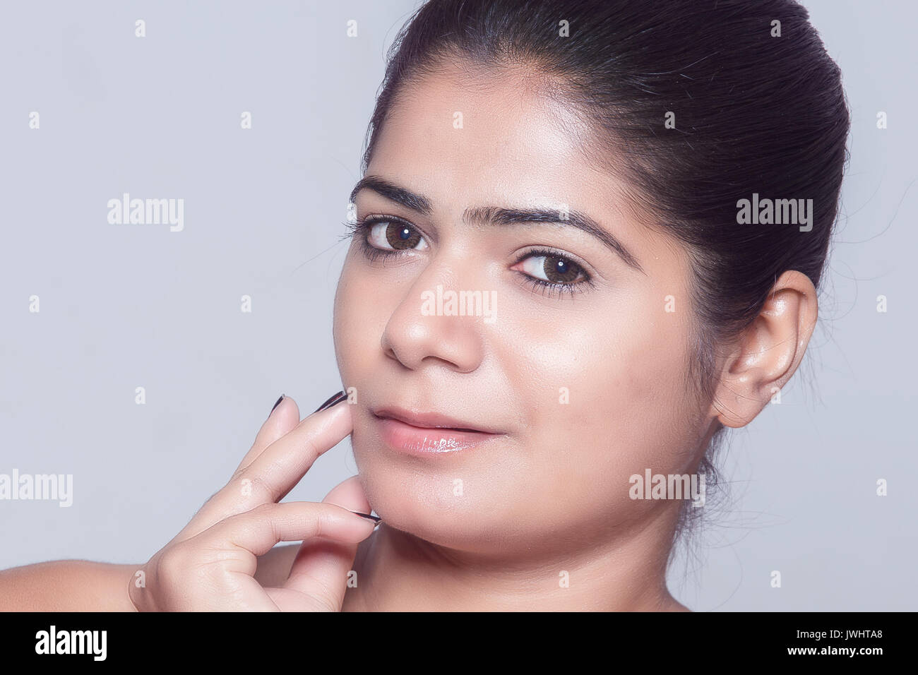 Woman clear skin poses hi-res stock photography and images - Alamy