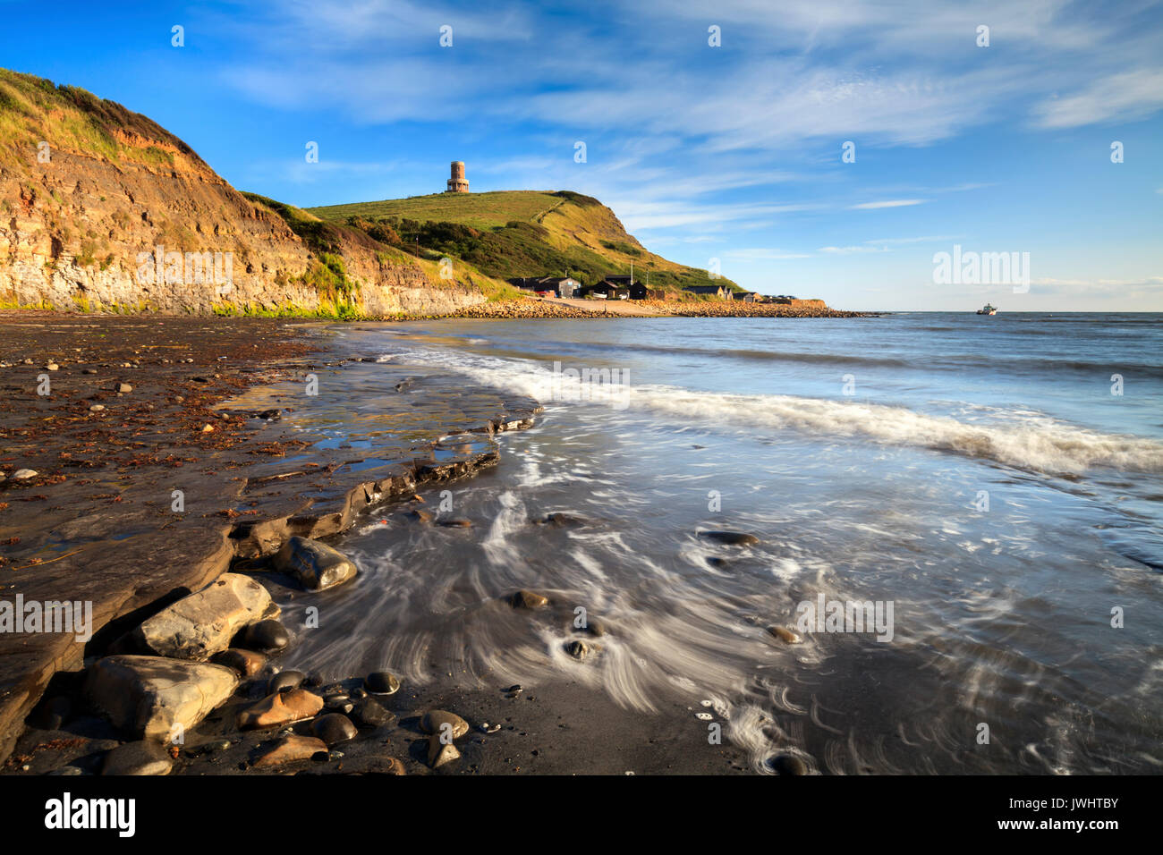 Kimmeridge Bay on Dorset's Jurassic Coast Stock Photo - Alamy