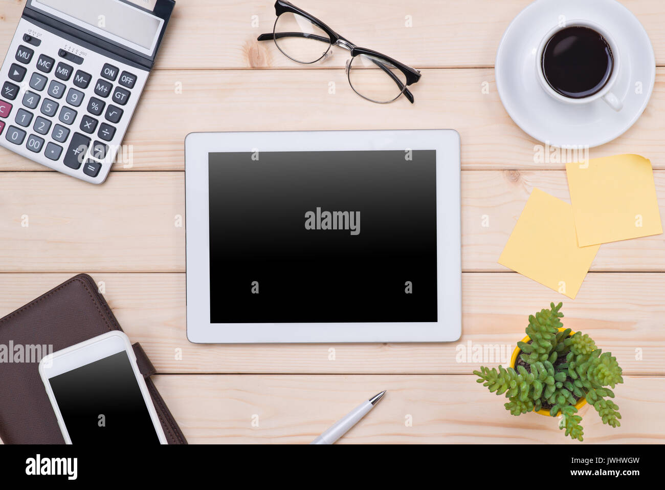 Modern business workplace: tablet with chart Stock Photo - Alamy