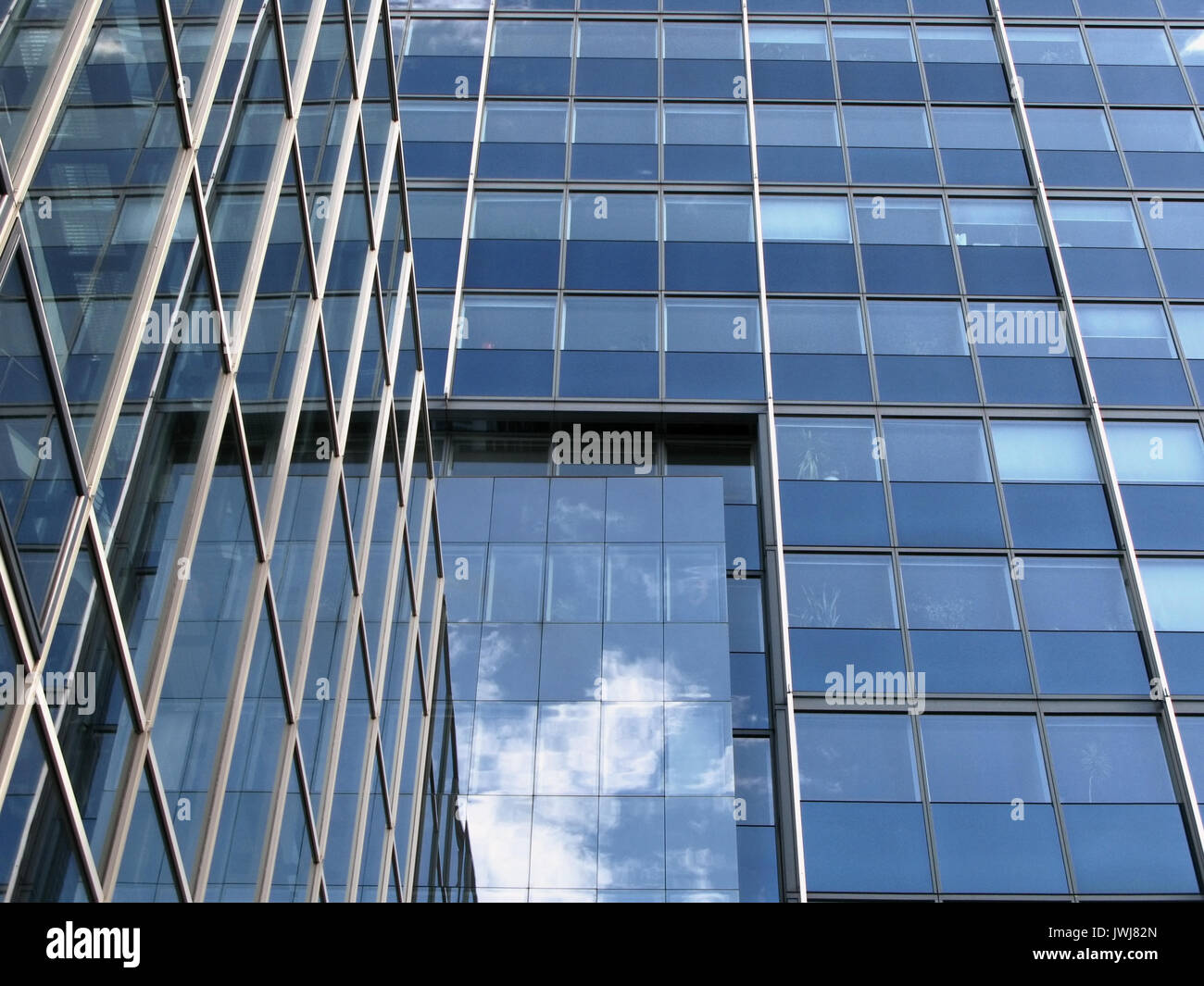 Glass bank building hi-res stock photography and images - Alamy