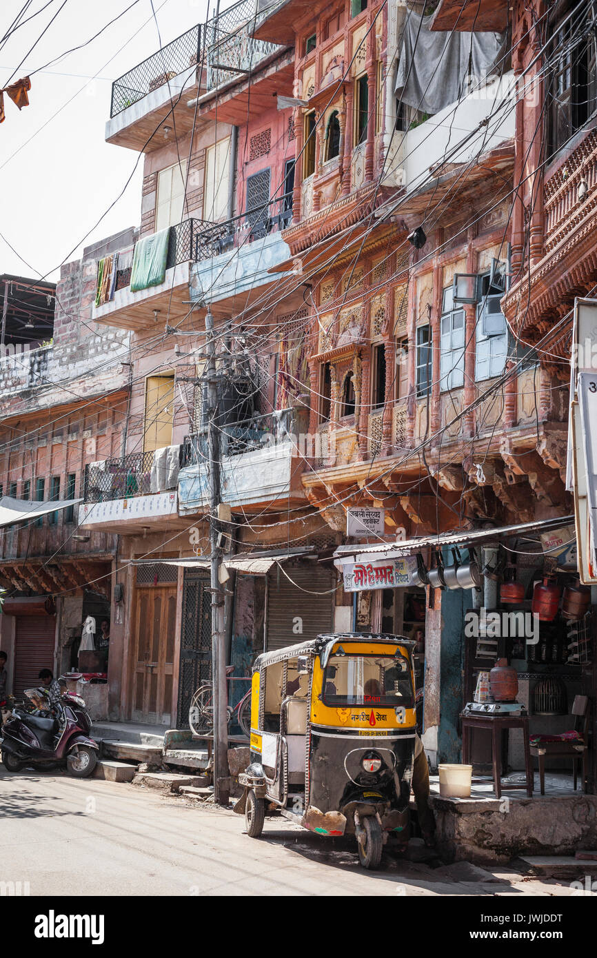 Indian population singapore hi-res stock photography and images - Alamy