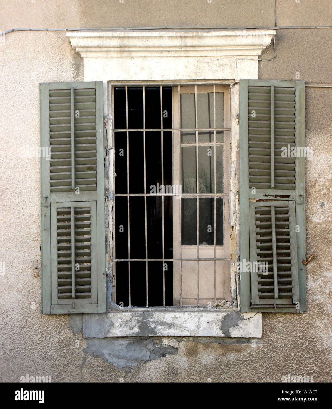 Distressed wood shutters hi-res stock photography and images - Alamy