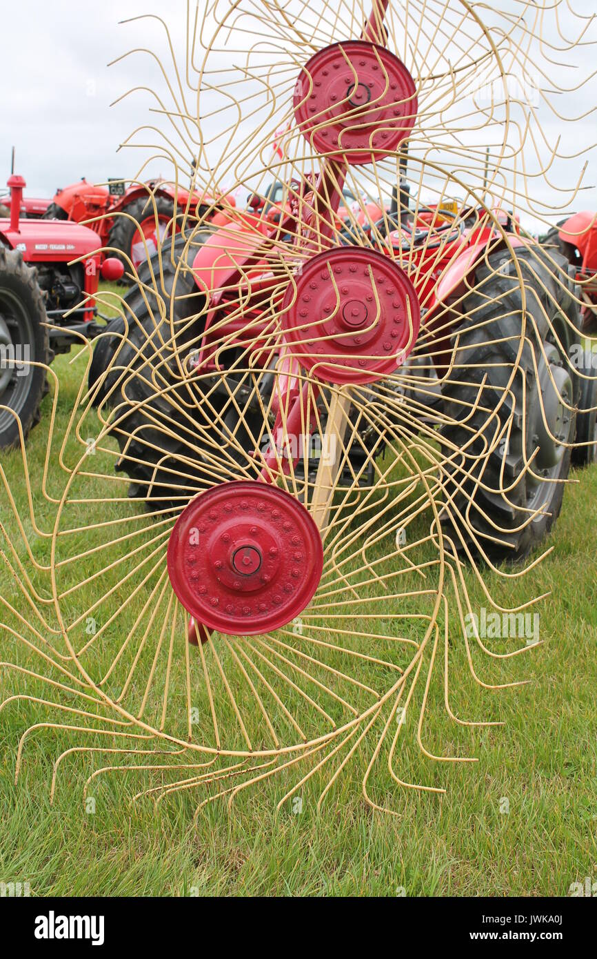 Making hay vintage hi-res stock photography and images - Alamy