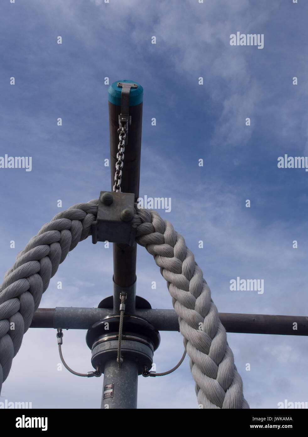 Rope structure hi-res stock photography and images - Alamy