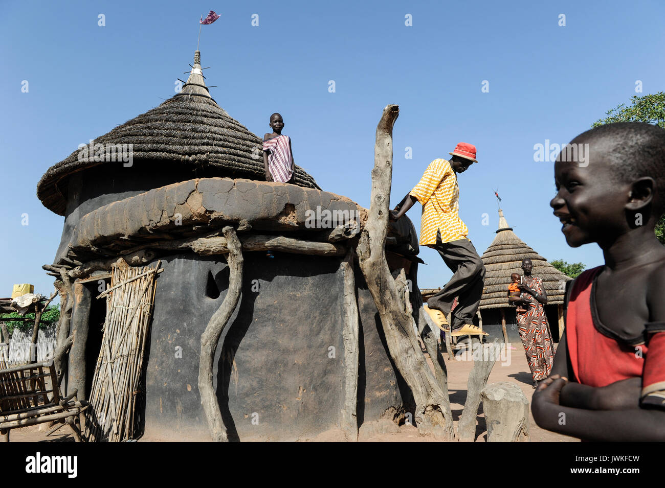 Southern sudan village hi-res stock photography and images - Alamy
