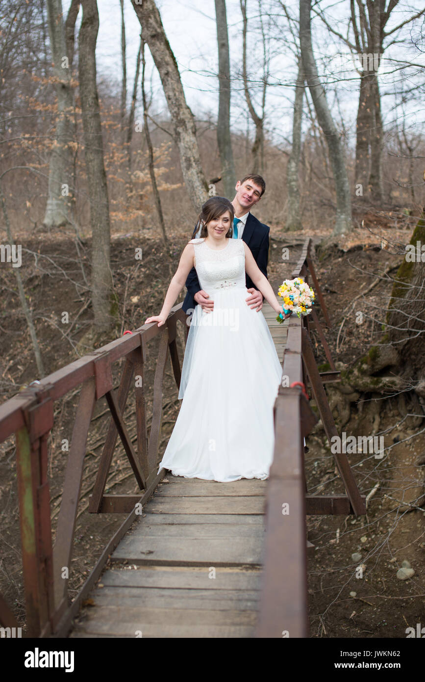 Beautiful married couple in the wedding day Stock Photo - Alamy