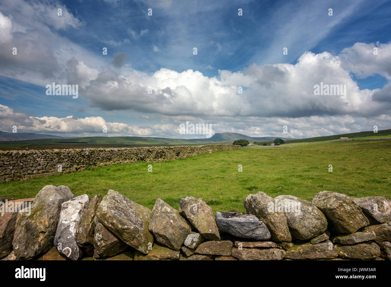 Yorkshire scenery hi-res stock photography and images - Alamy