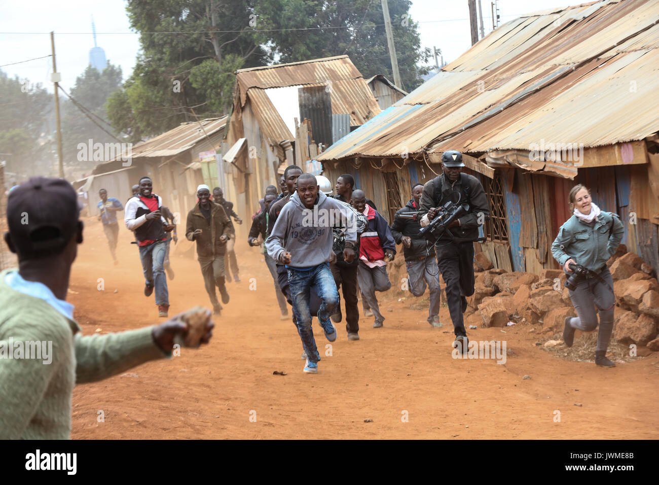 Nairobi, Kenya. 12th Aug, 2017. Journalists and members of the public ...