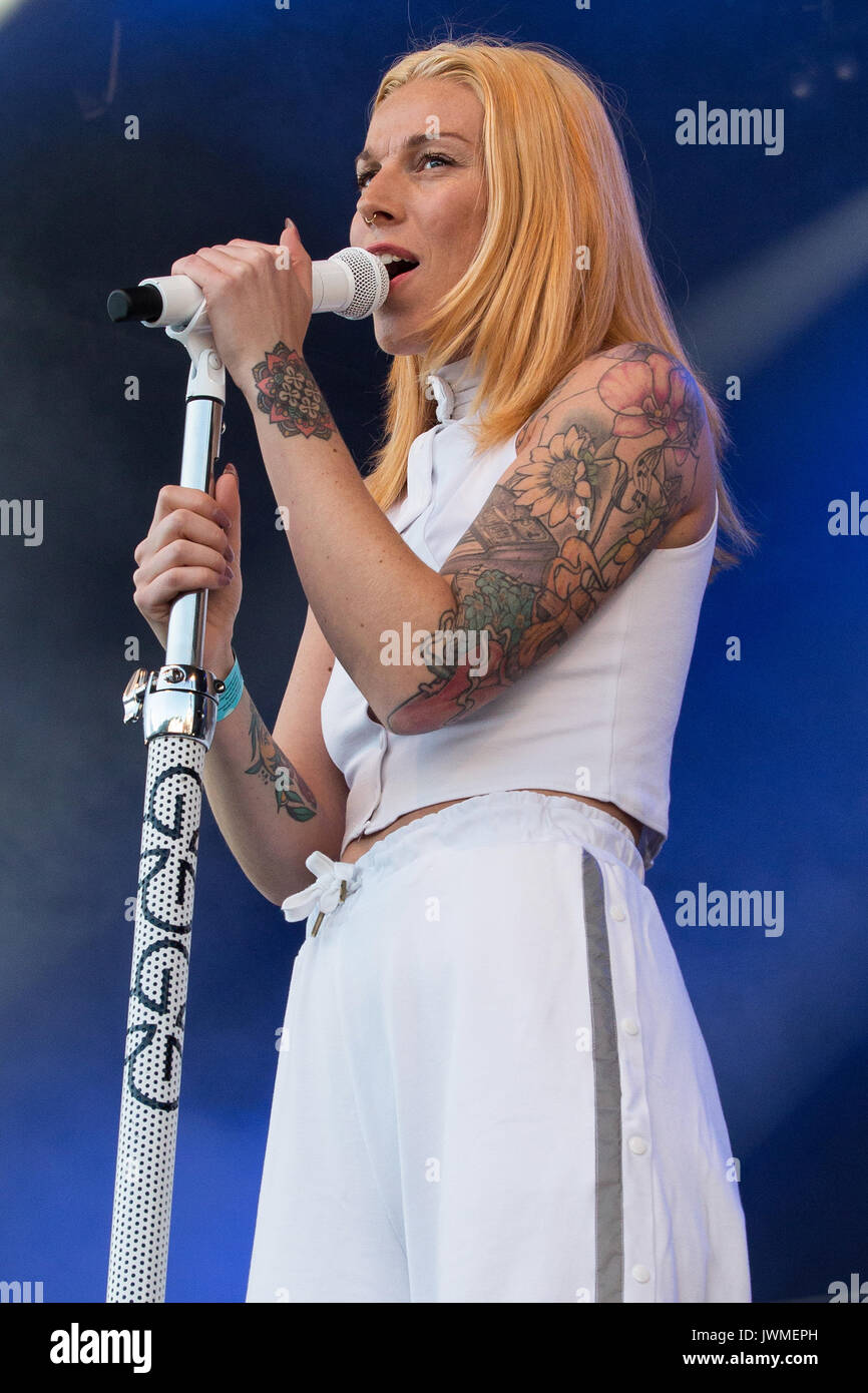 Gabrielle performing live at Liseberg amusement park Featuring ...