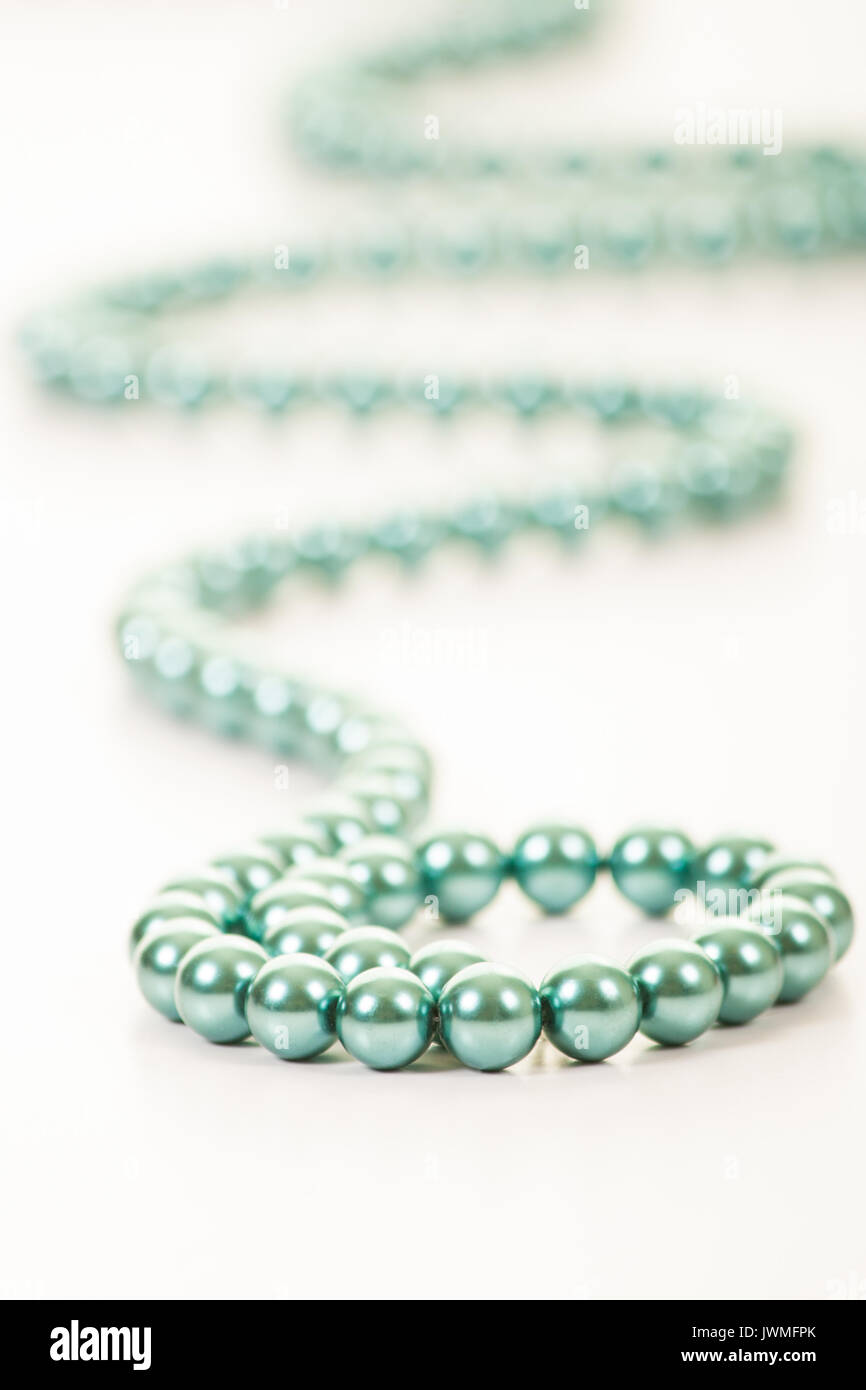 String of beads hi-res stock photography and images - Alamy