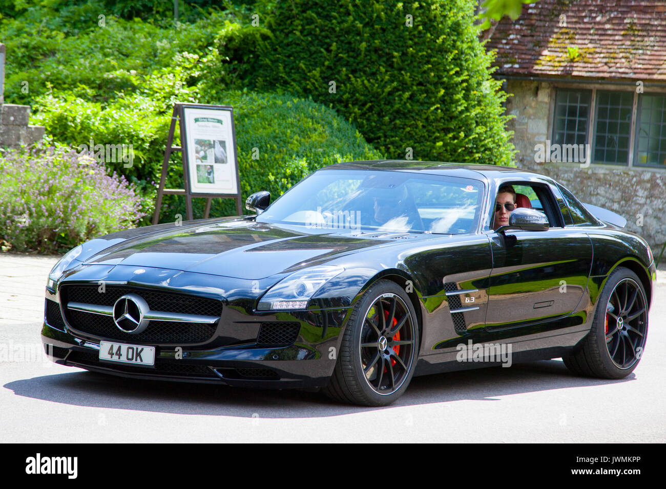 Gullwing doors hi-res stock photography and images - Alamy