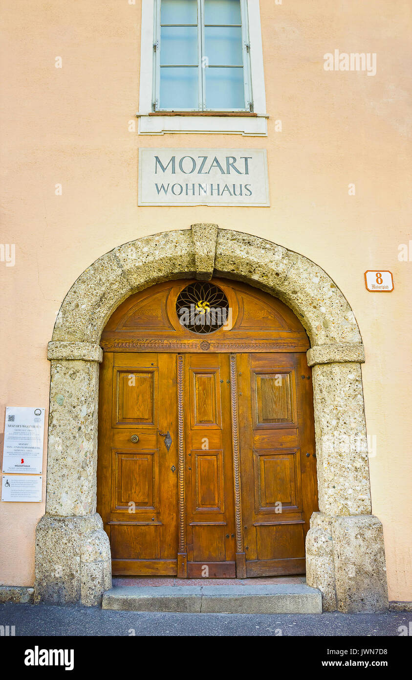 Mozart wohnhaus salzburg hi-res stock photography and images - Alamy
