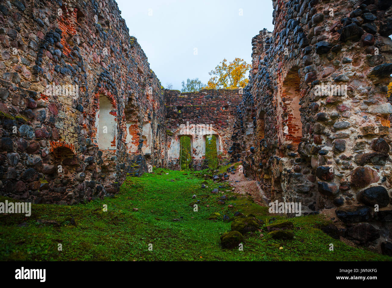 Granite castle hi-res stock photography and images - Alamy