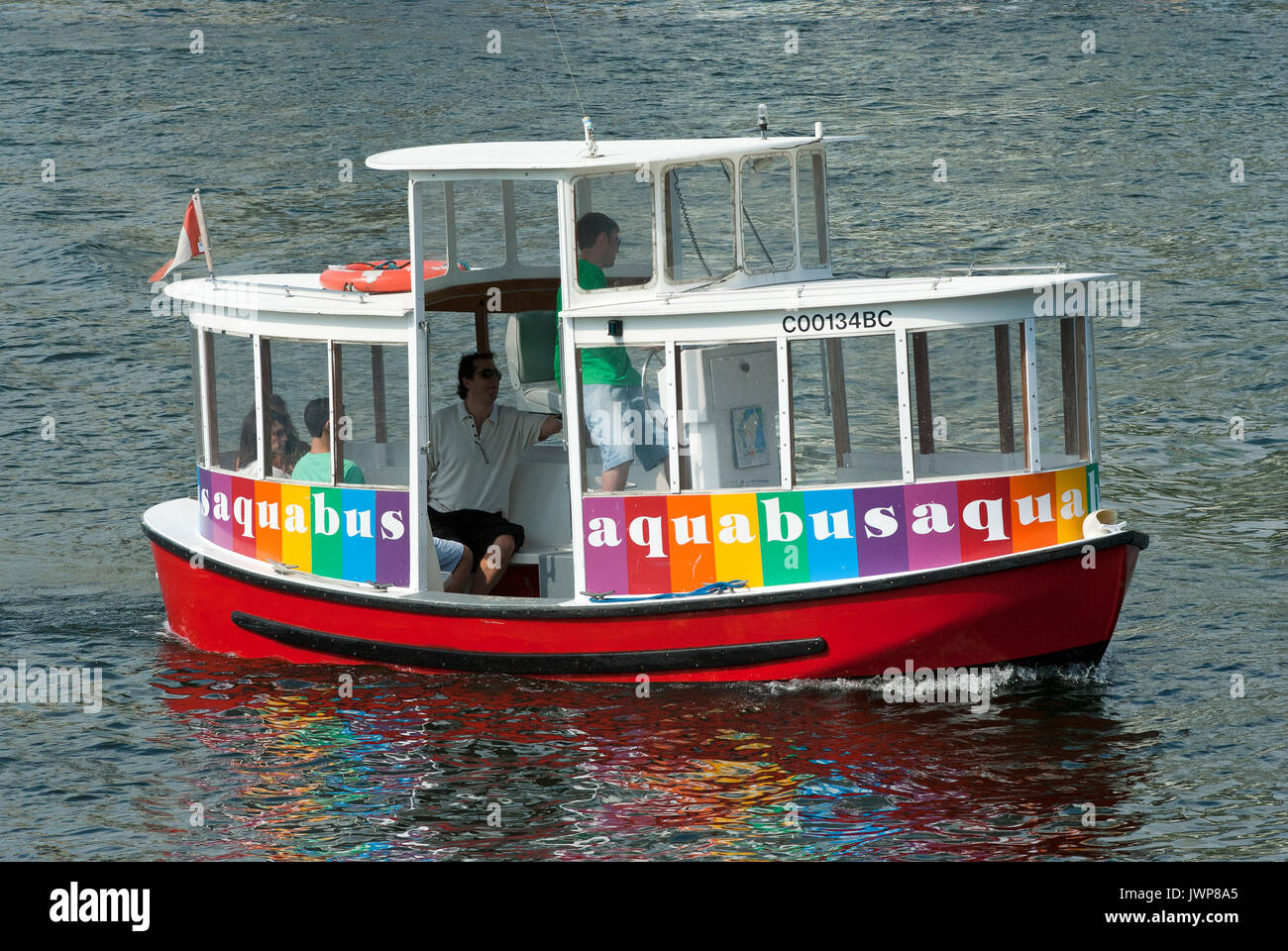 Aquabus ferries hi-res stock photography and images - Alamy