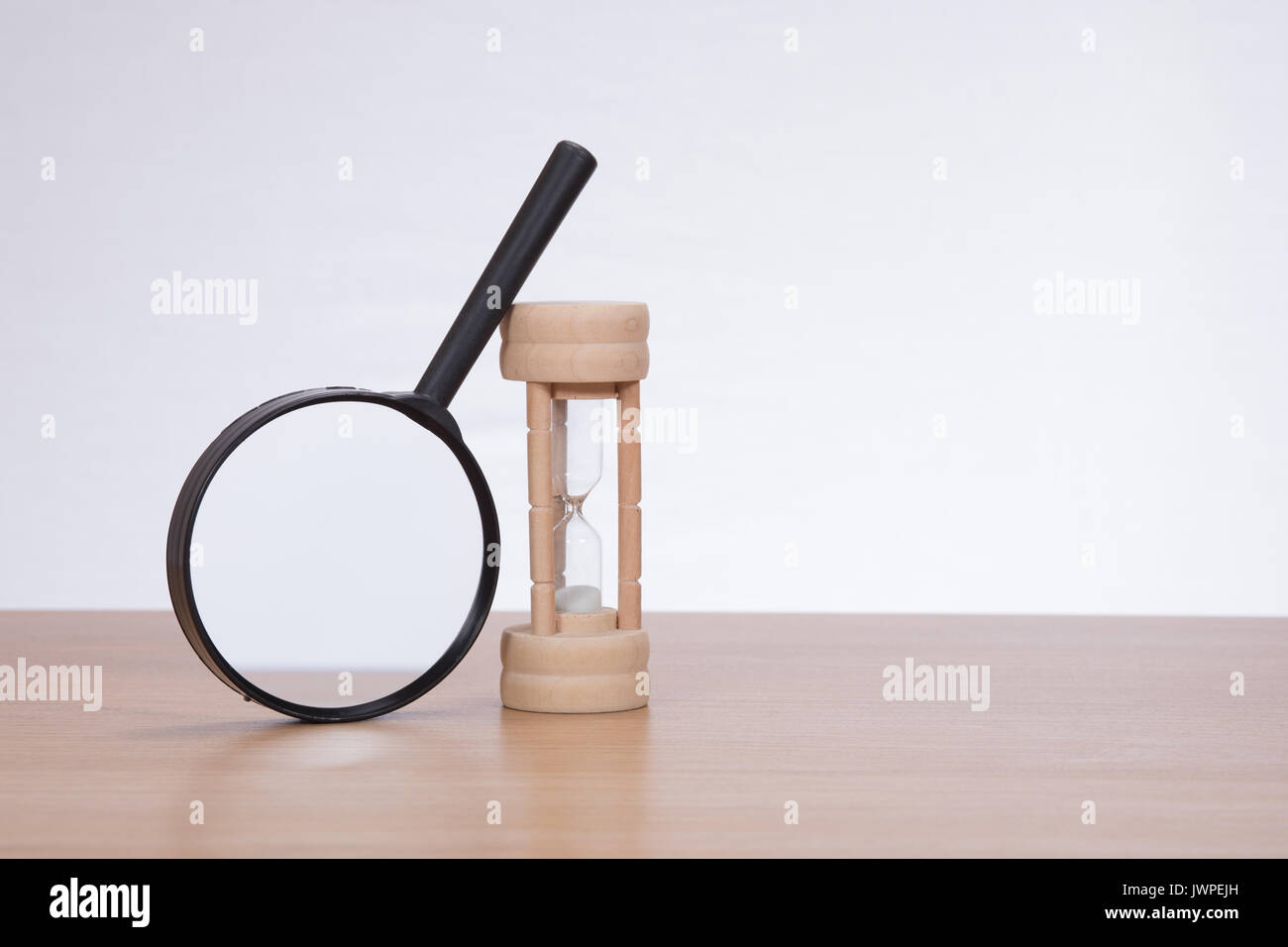 Microscope magnifying glass on hi-res stock photography and images - Alamy