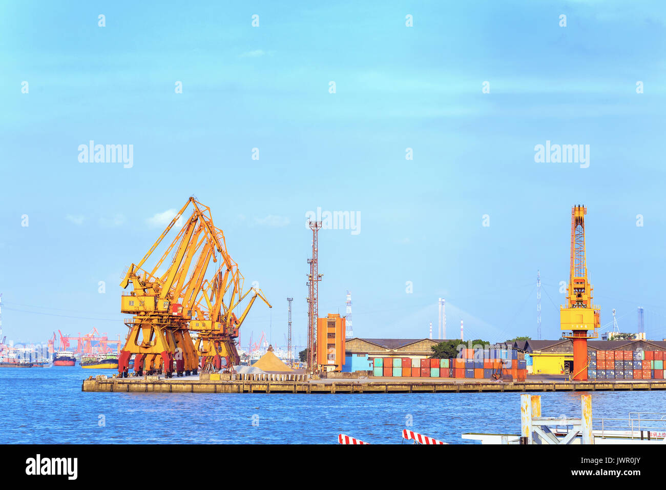 Deep sea transport hi-res stock photography and images - Alamy
