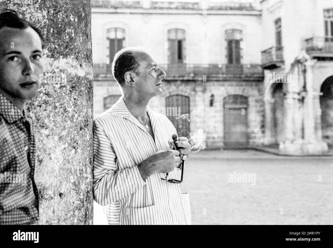 Collect pictures of Sir John Gielgud, from the collection of Paul ...