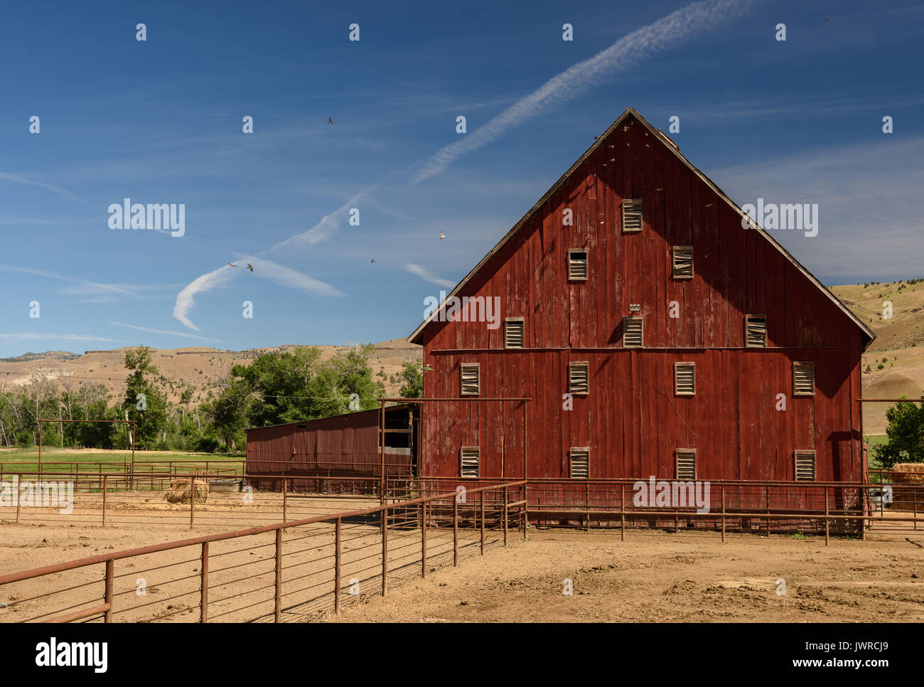 Old wooden Ranch shed Stock Photo - Alamy
