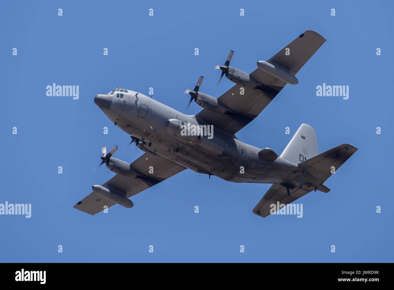 Usaf hercules plane hi-res stock photography and images - Alamy
