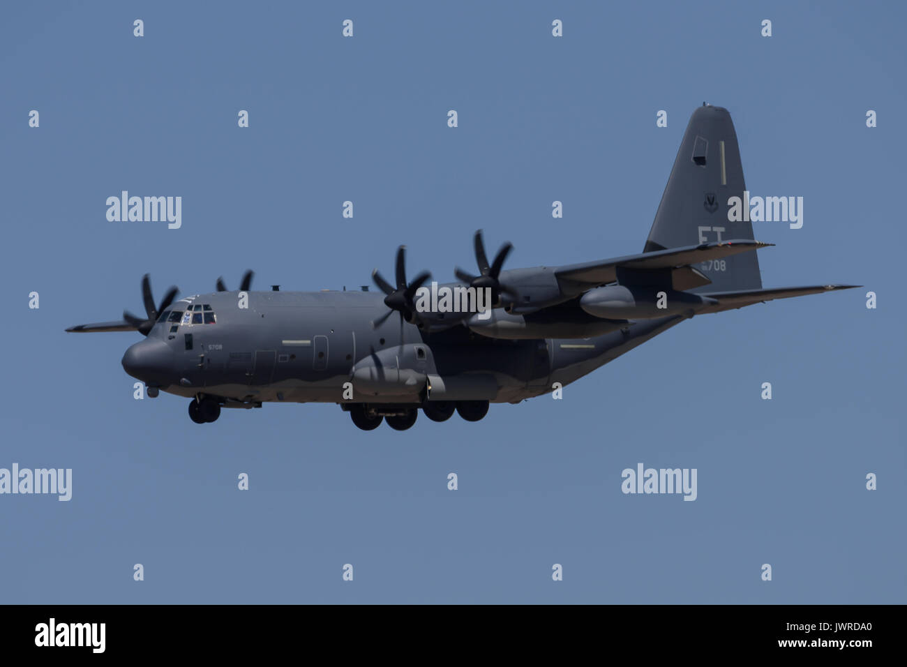 Usaf hercules c 130 hi-res stock photography and images - Alamy