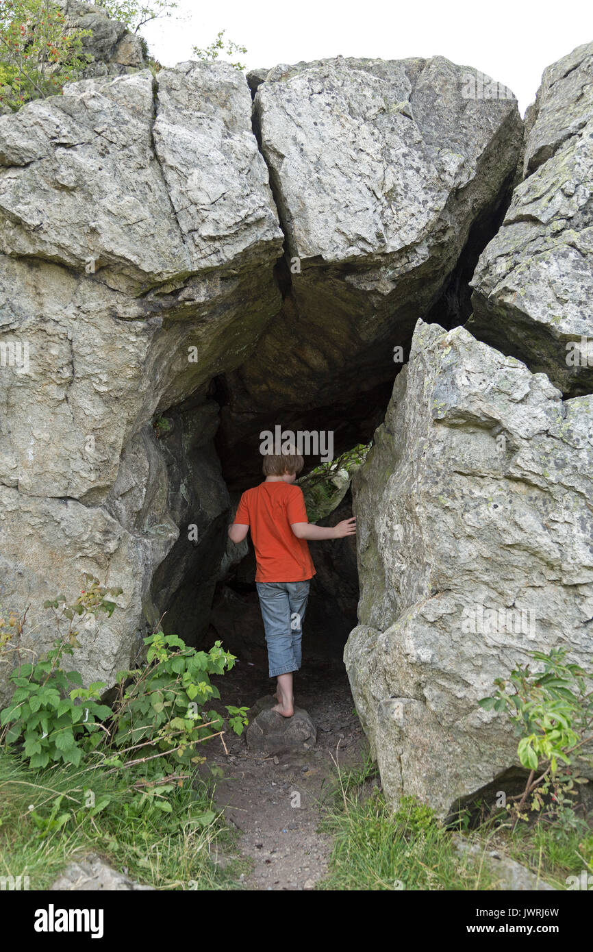 Kids crevice cave hi-res stock photography and images - Alamy