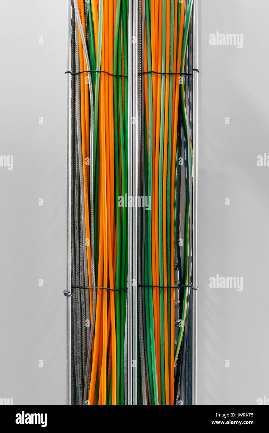 Cable system hi-res stock photography and images - Alamy