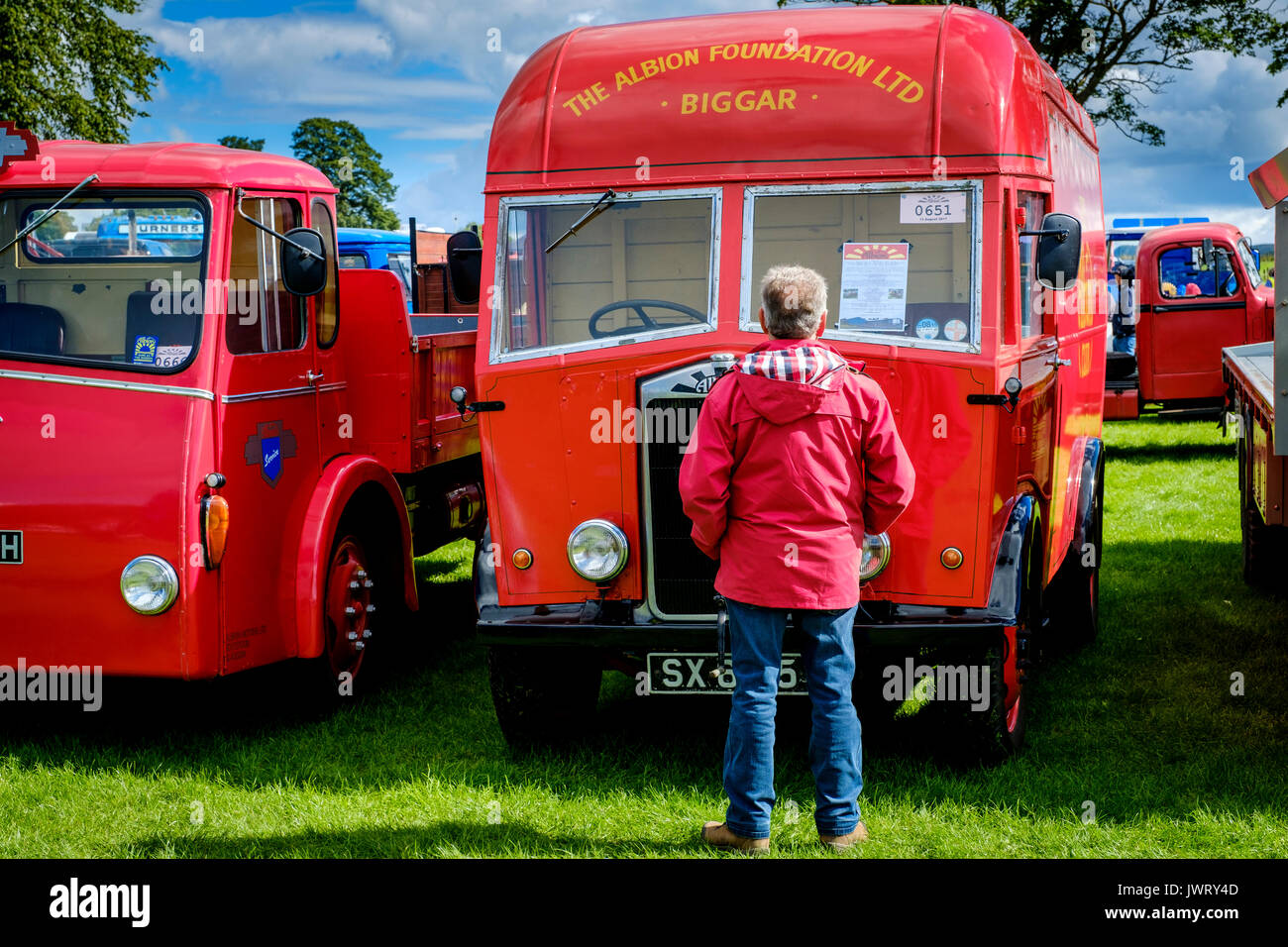 Albion lorry hi-res stock photography and images - Alamy