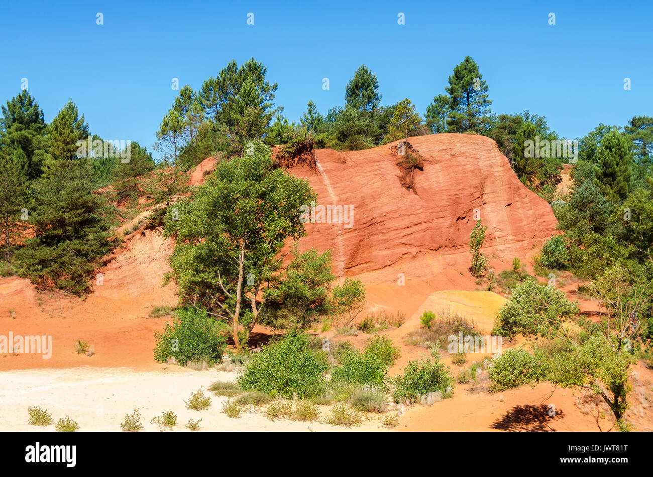 RUSTREL, VAUCLUSE 84 FRANCE Stock Photo - Alamy