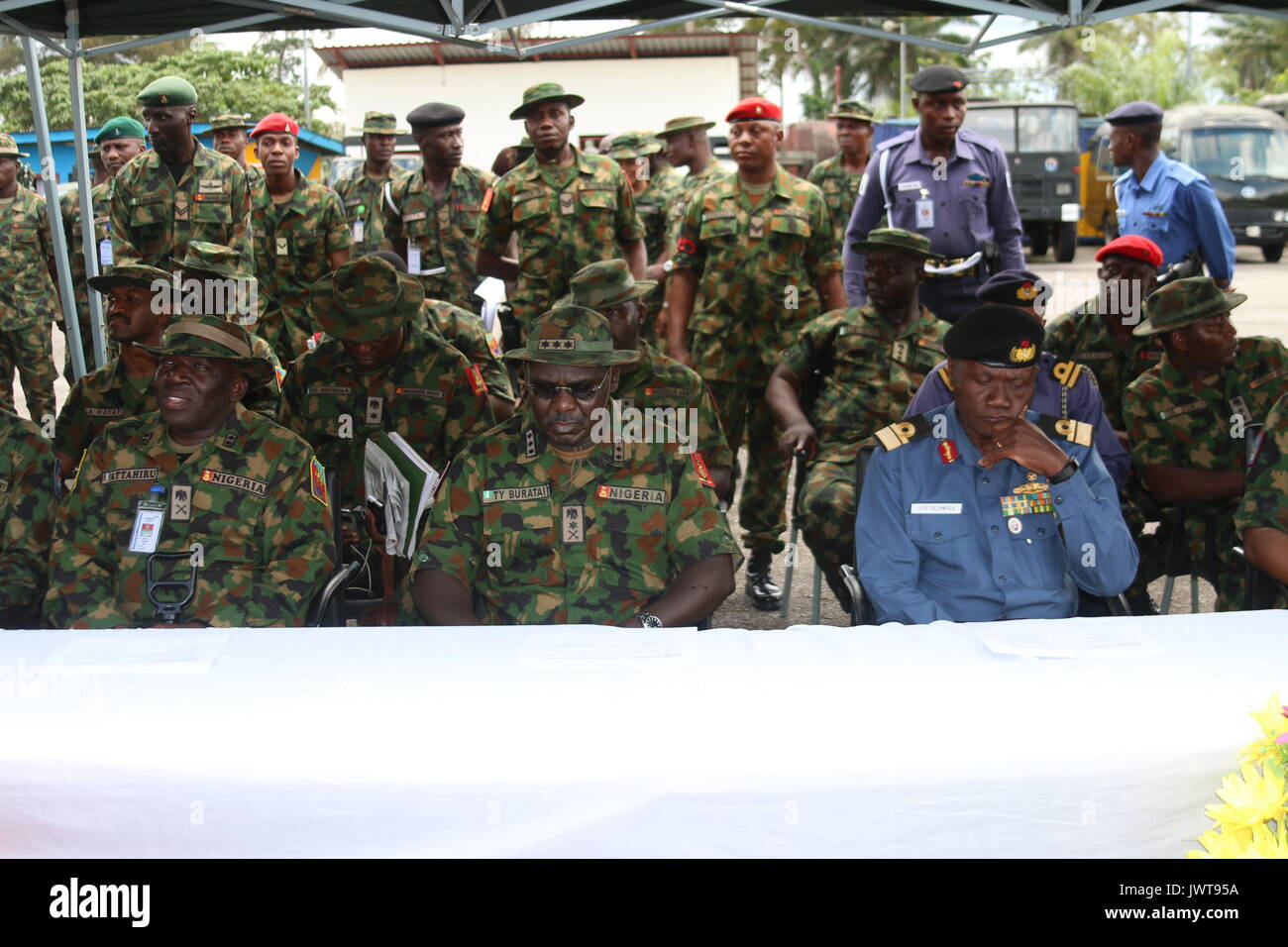 Nigerian chief of army staff hi-res stock photography and images - Alamy