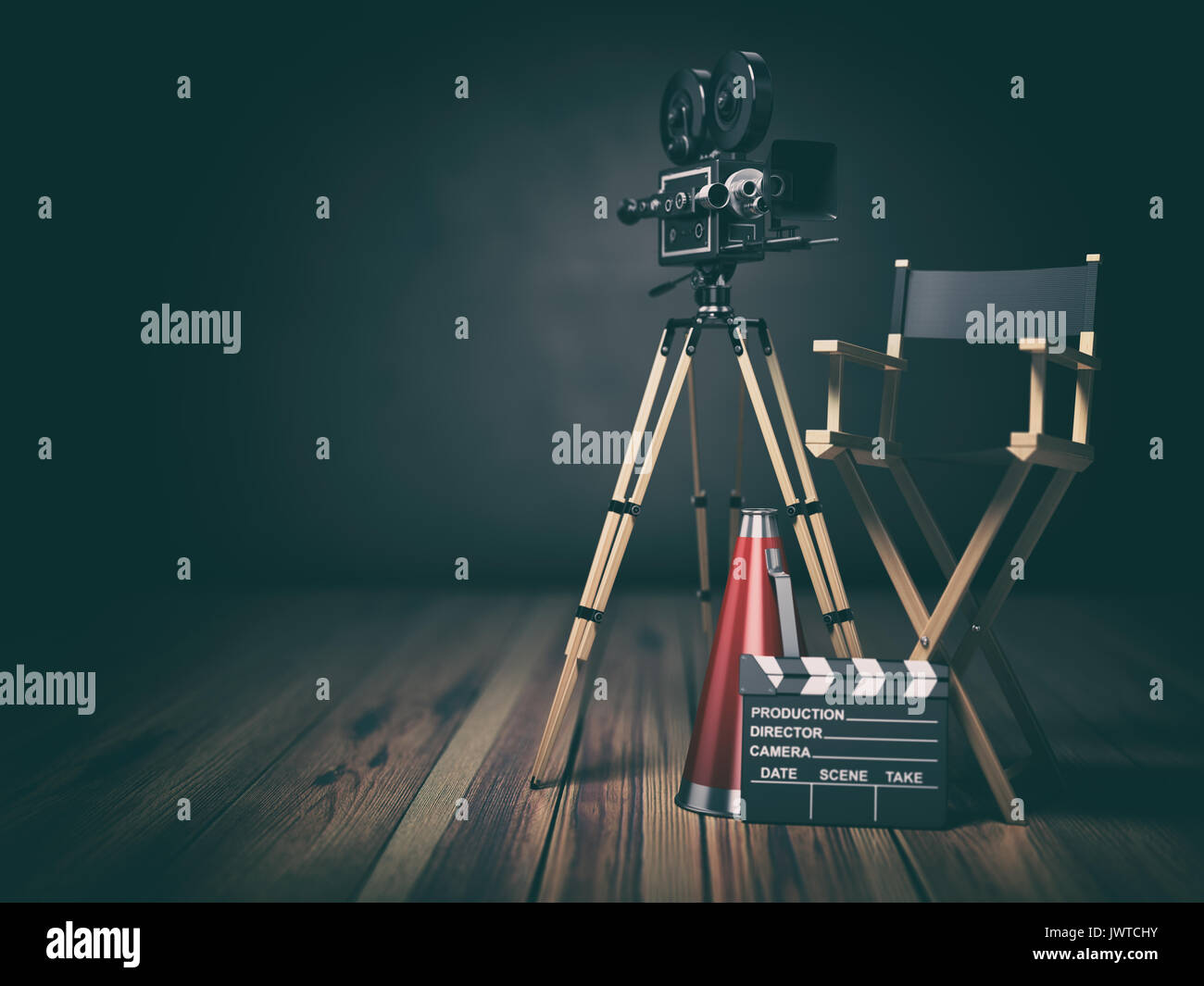 Film director chair hi-res stock photography and images - Alamy