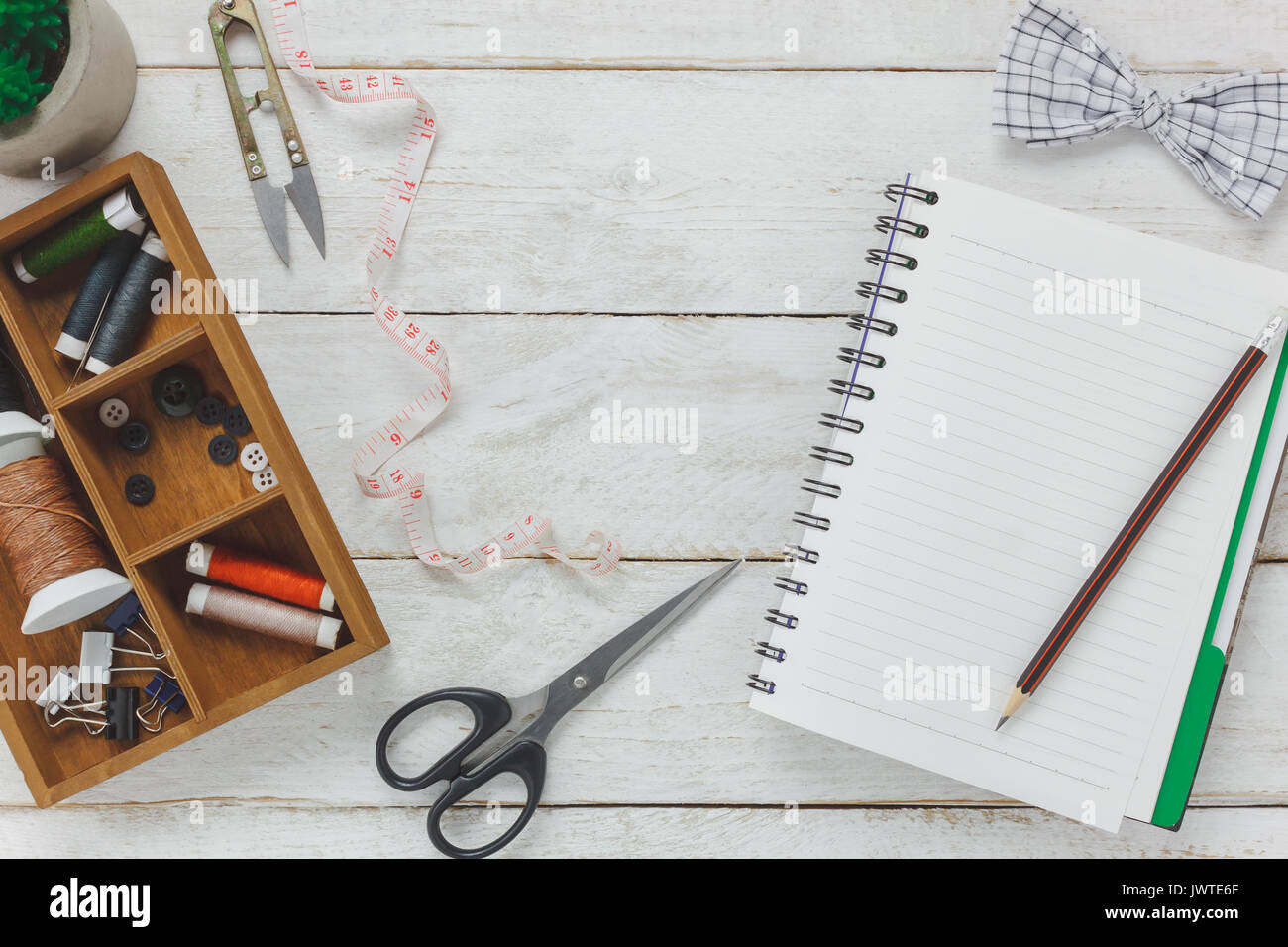 Tailor tools hi-res stock photography and images - Alamy