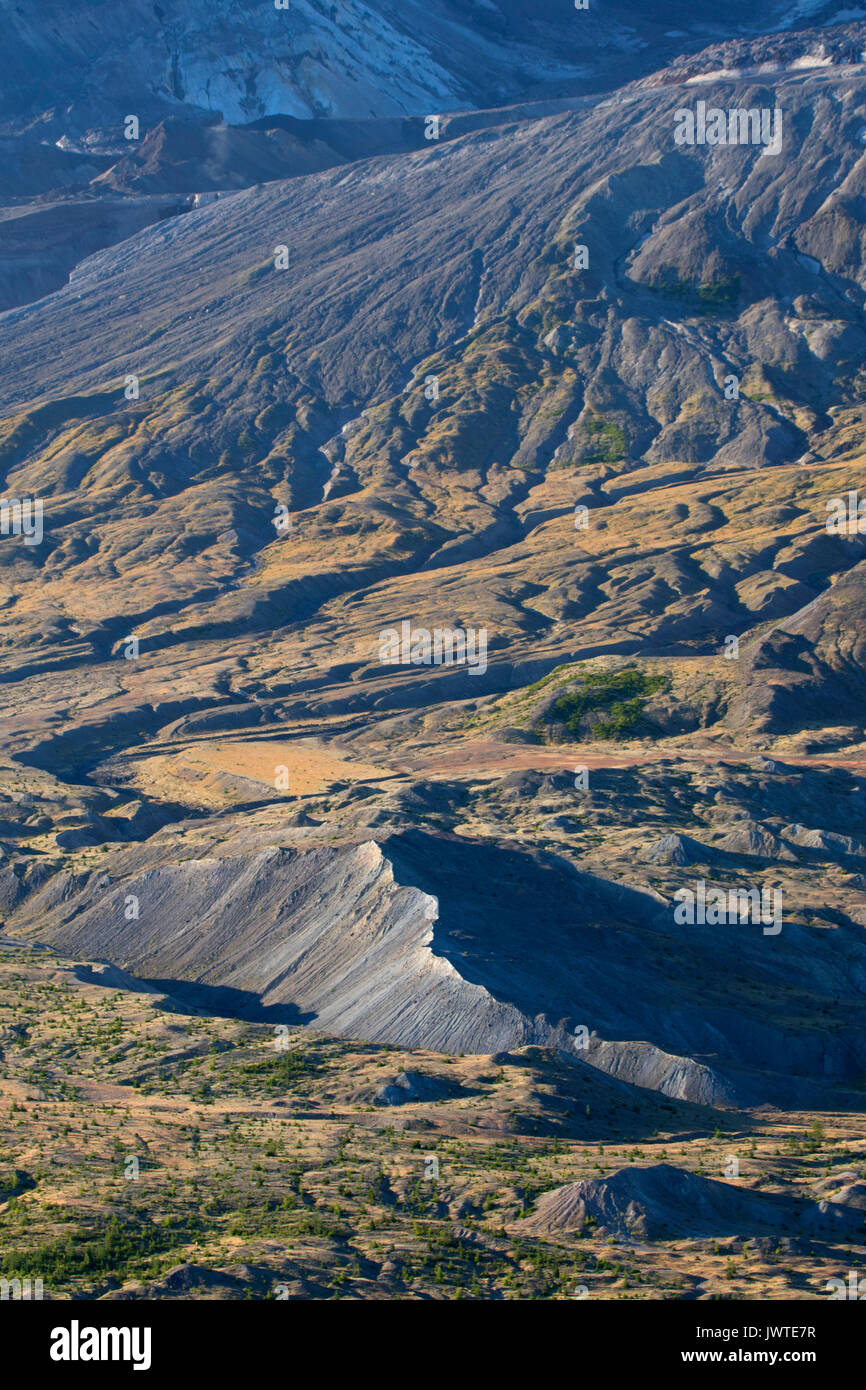Toutle River valley, Spirit Lake Memorial Highway, Mt St Helens ...