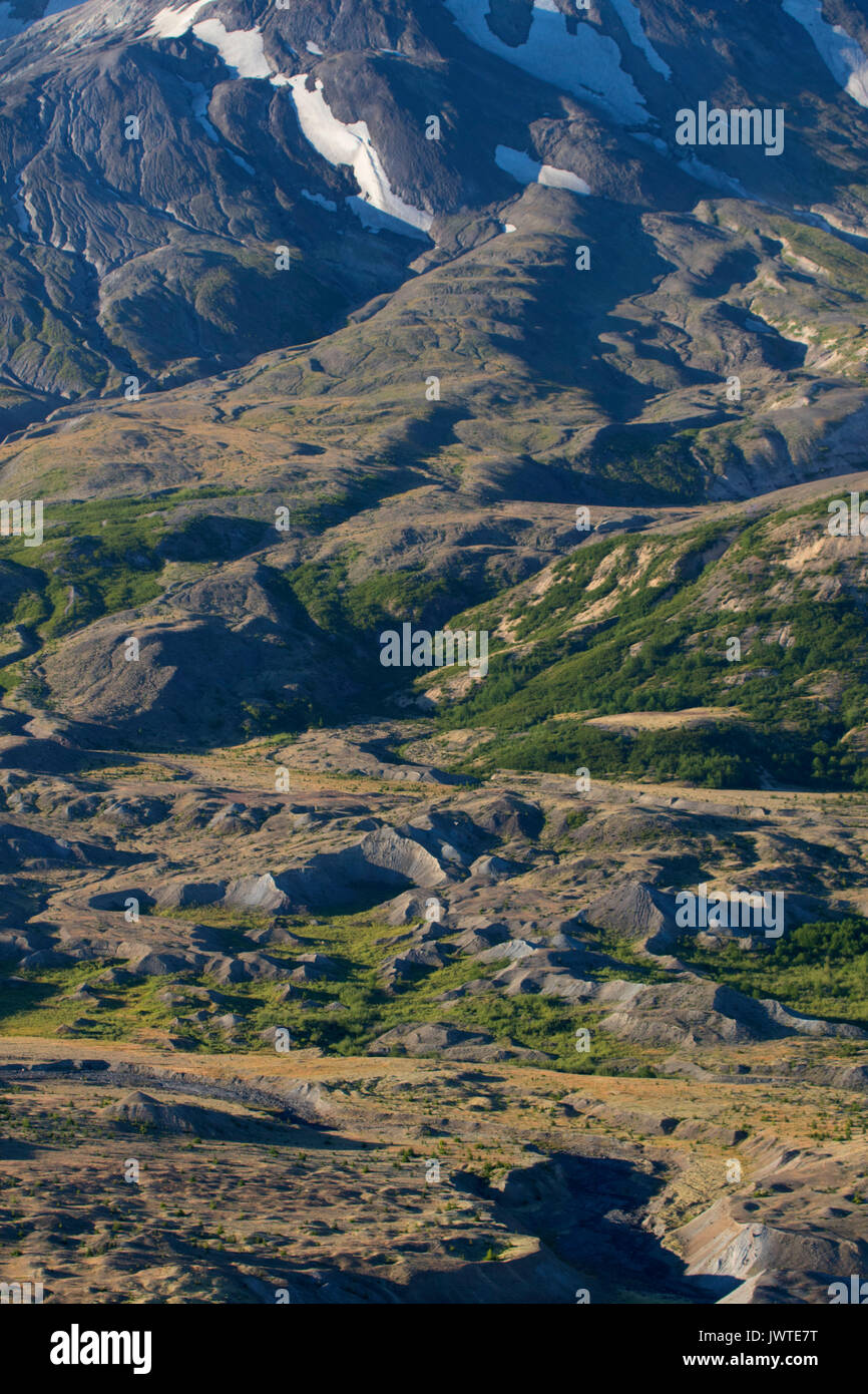 Toutle River valley, Spirit Lake Memorial Highway, Mt St Helens ...