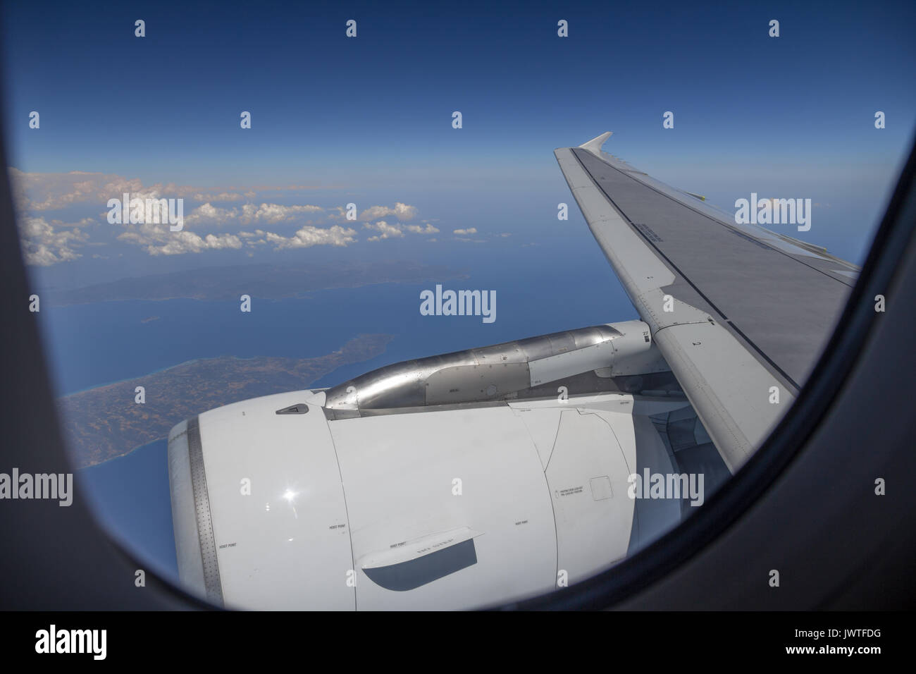 Aerial view looking down sea hi-res stock photography and images - Alamy