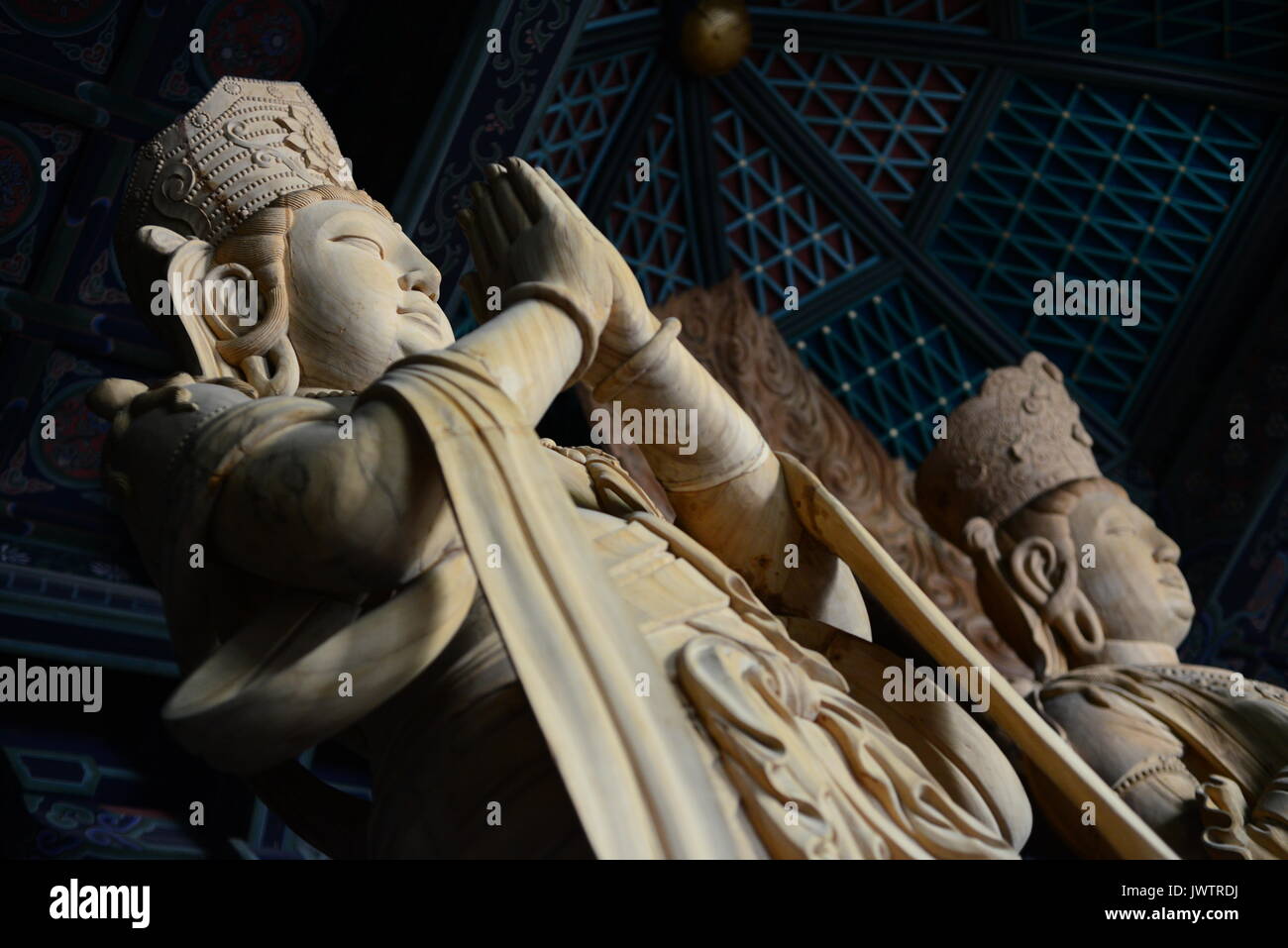 Wooden Buddha Huayan Temple of Datong Stock Photo - Alamy