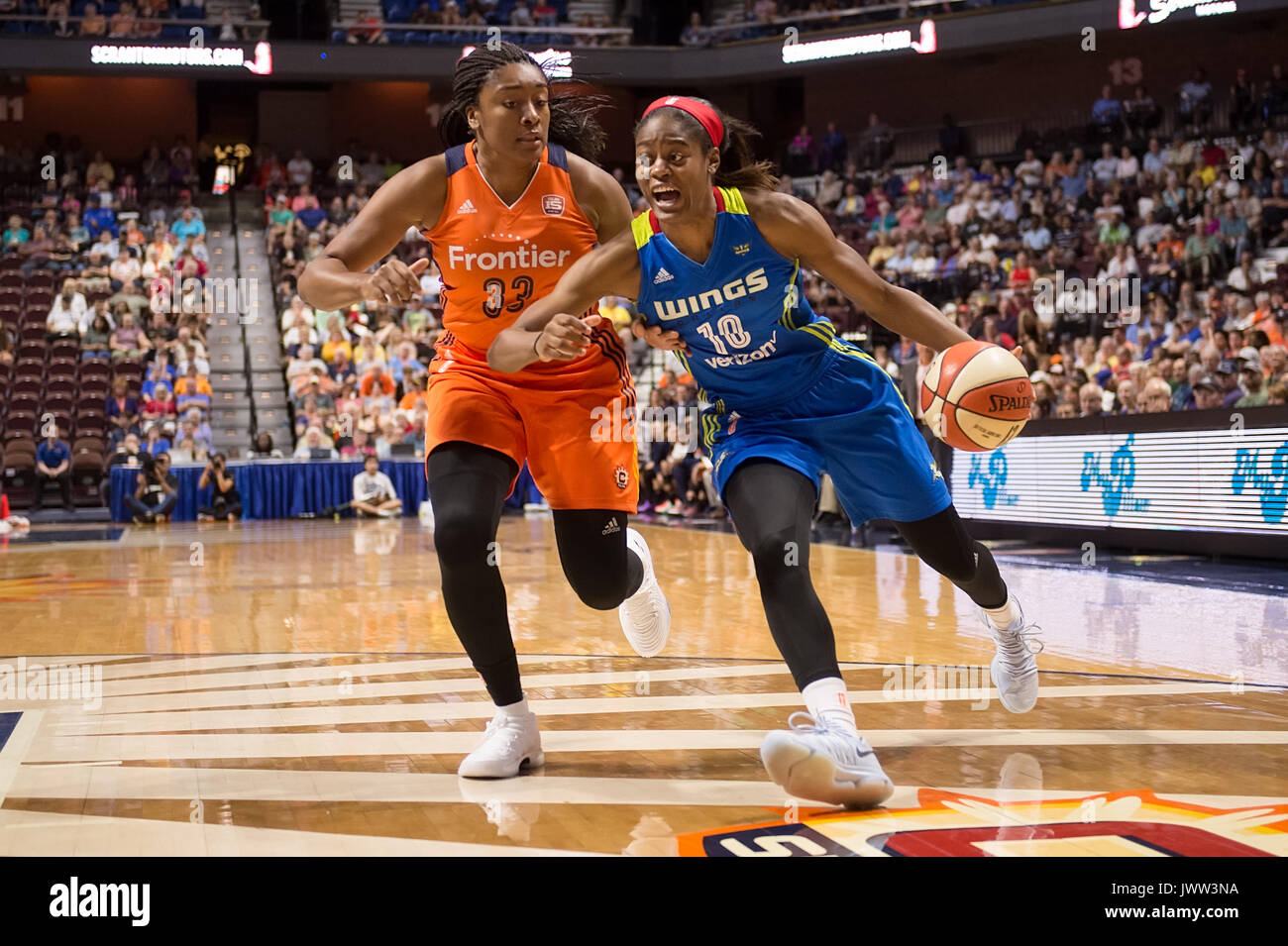Kaela davis hi-res stock photography and images - Alamy