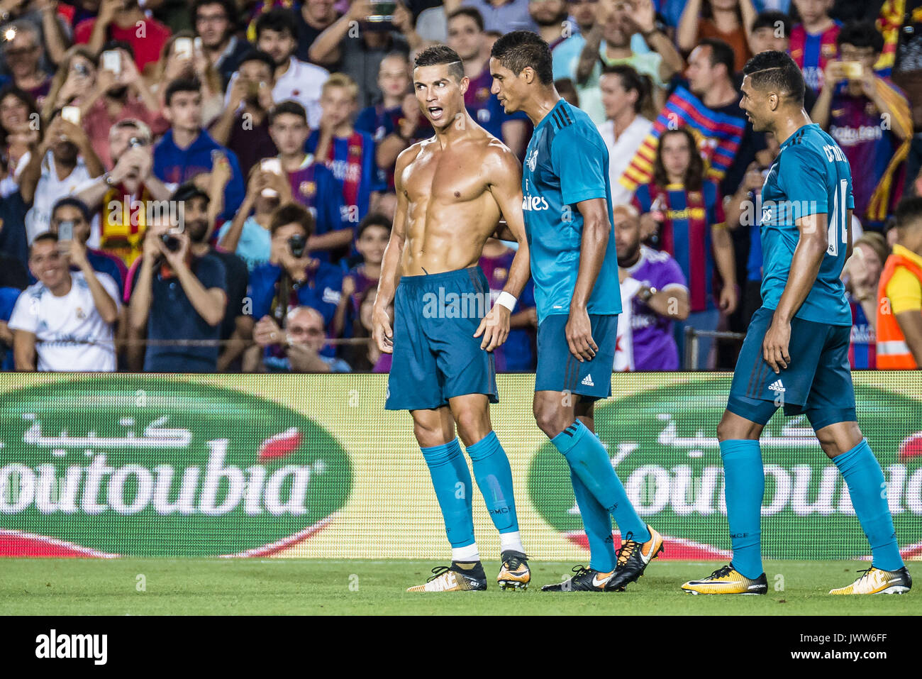 Ronaldo barcelona goal camp hi-res stock photography and images - Alamy
