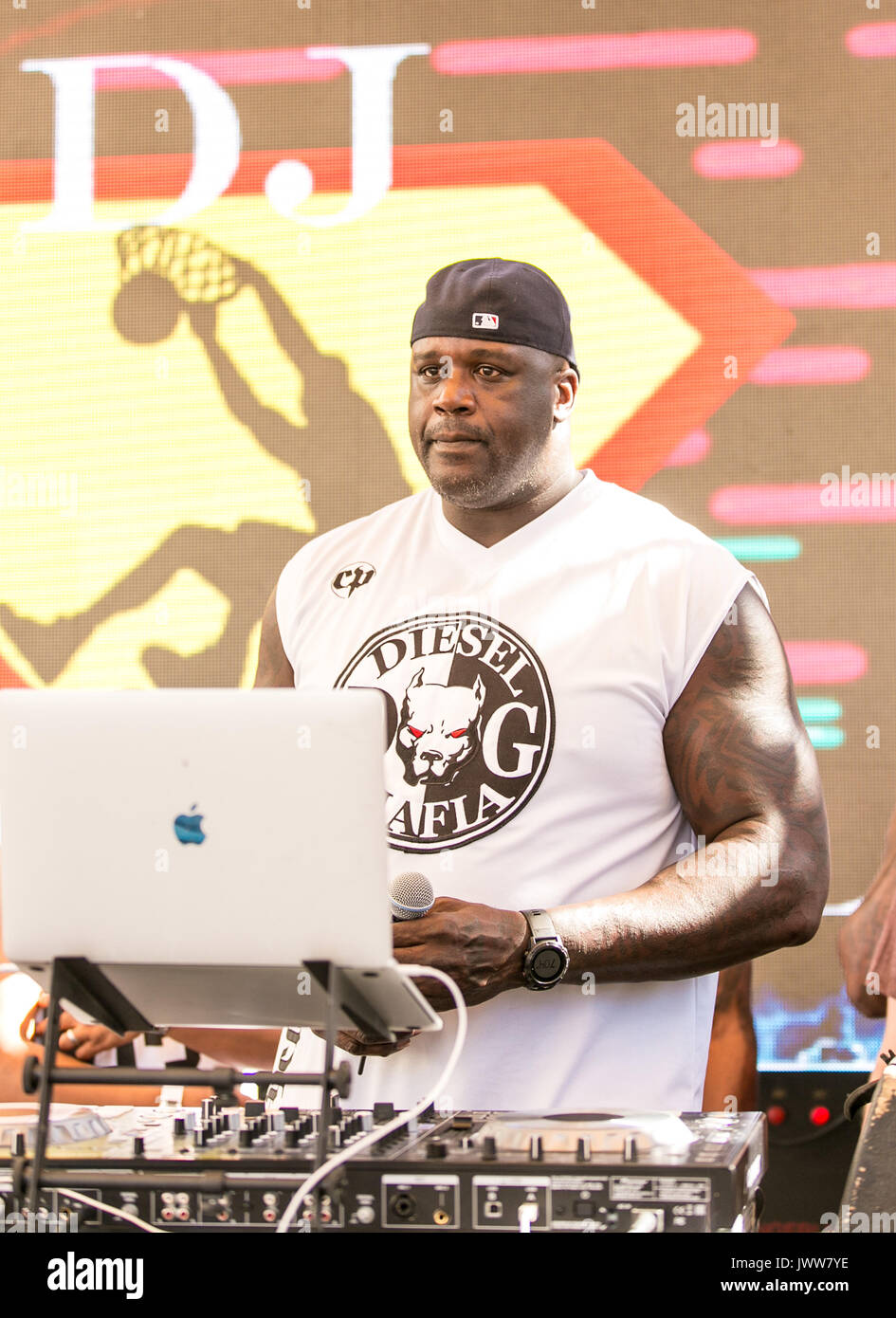 Shaquille o’neal house hi-res stock photography and images - Alamy