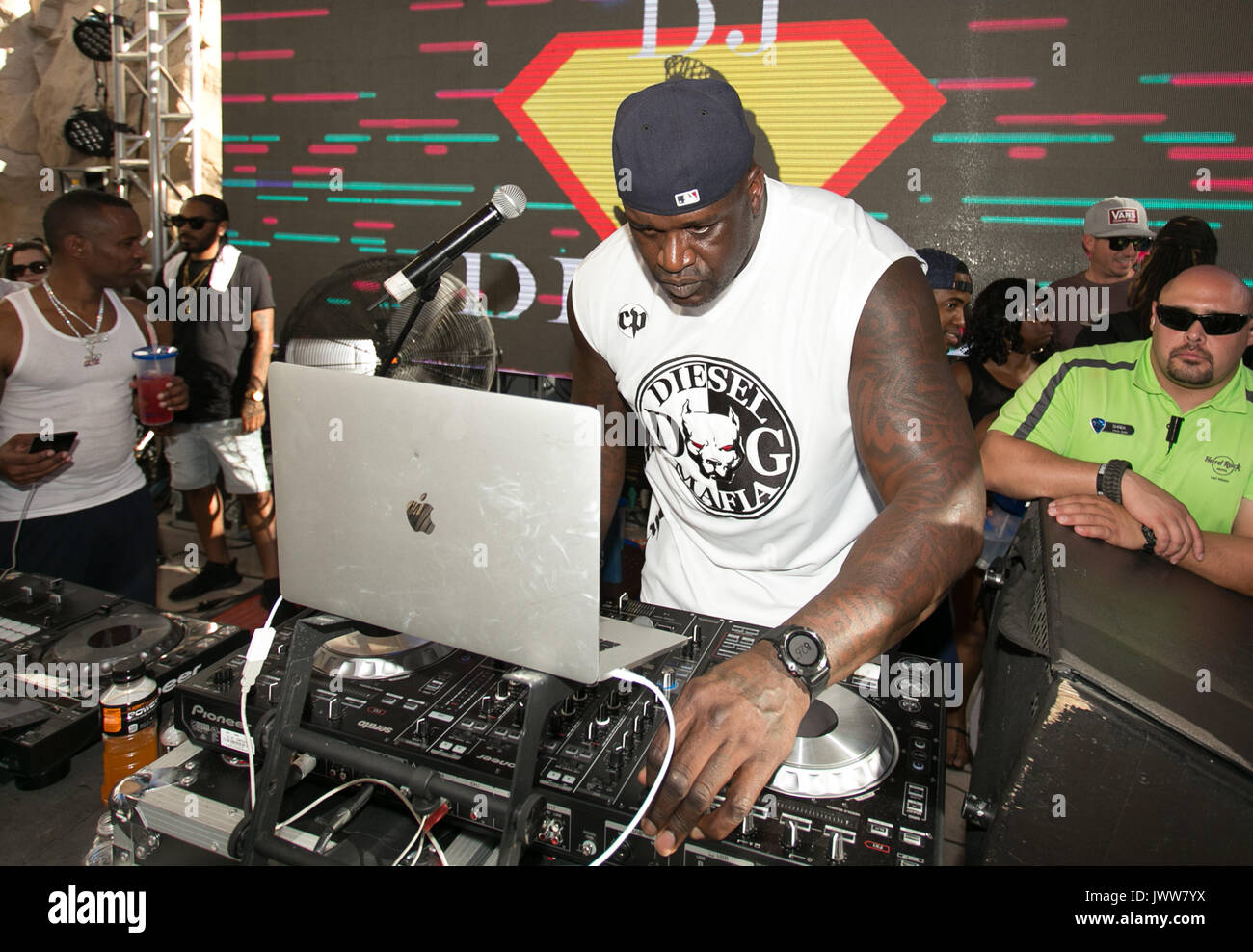 Las Vegas, NV, USA. 13th Aug, 2017. ***HOUSE COVERAGE*** DJ Diesel aka ...